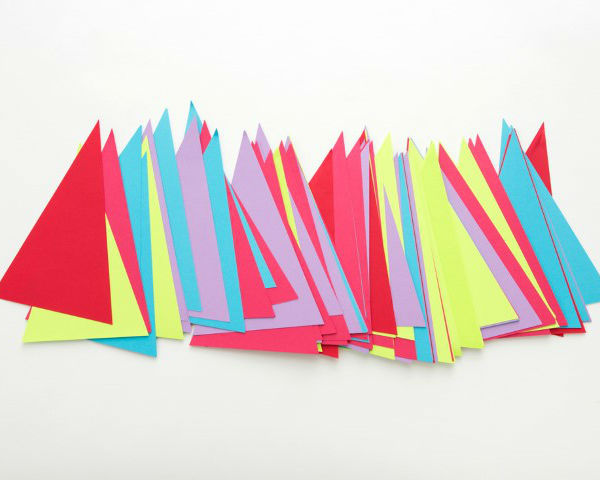 Árvore de Natal feita de cartolina passo a passo